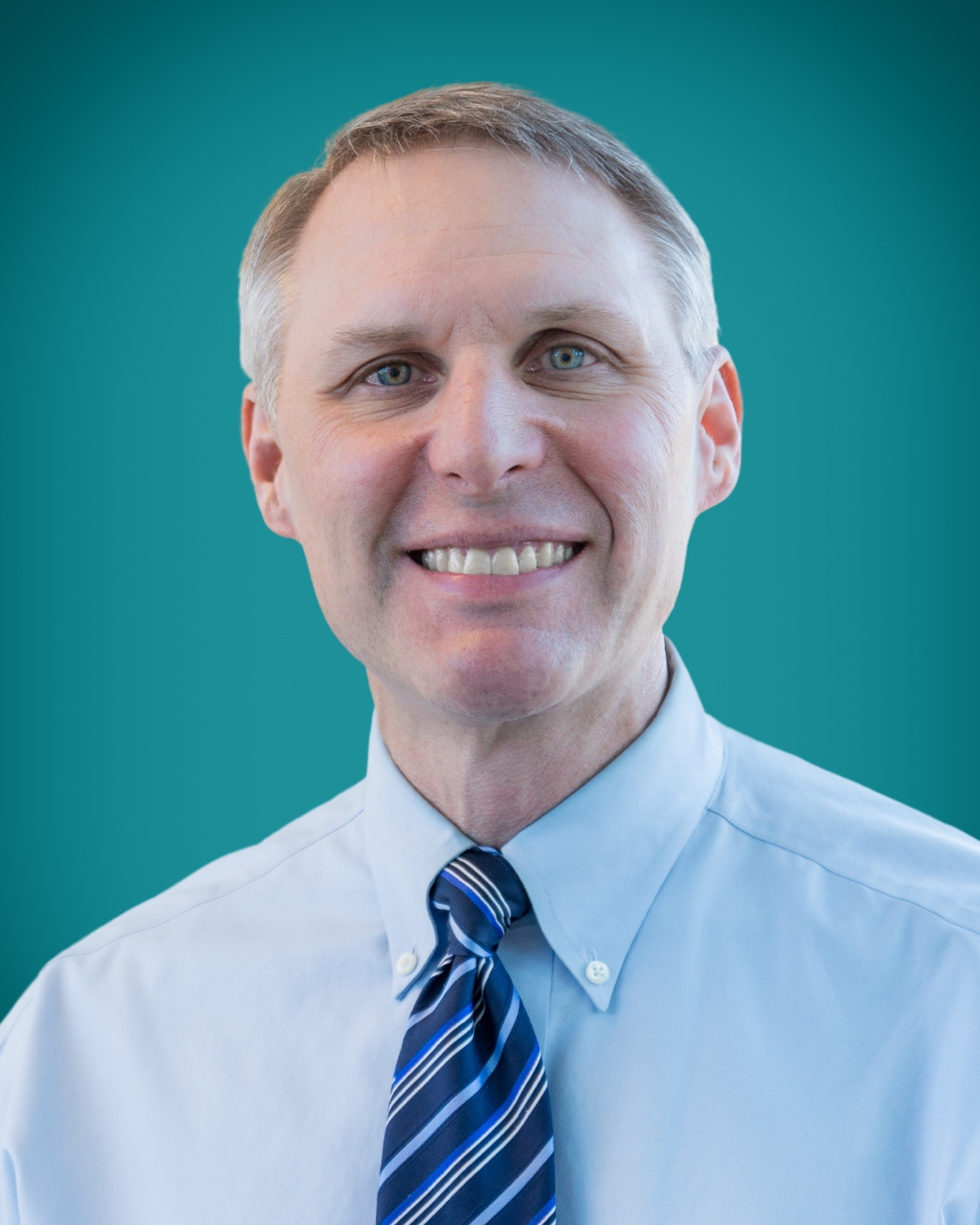 Kevin Walker, MD, Pediatric Orthopedic Surgeon